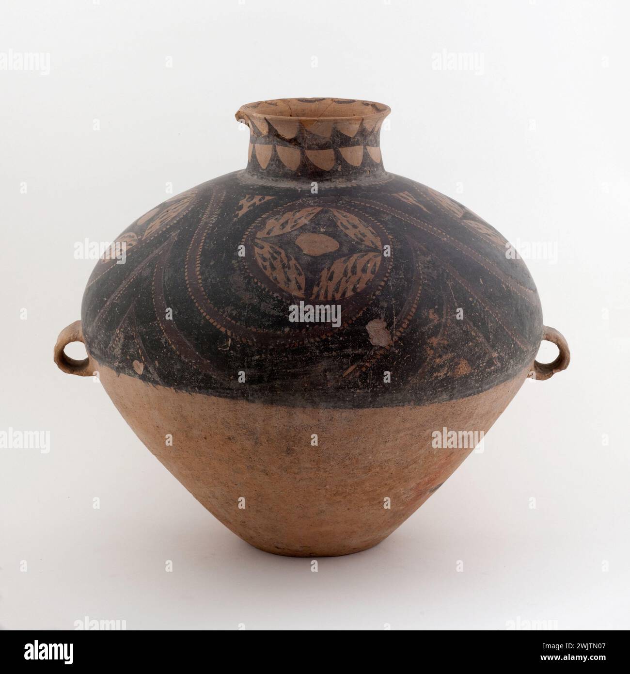 Vase. Terracotta. China, Neolithic, Banshan. Paris, Cernuschi museum ...