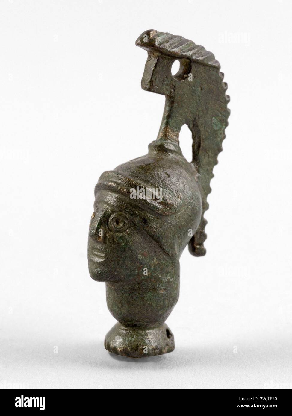 Minerva head. Copper alloy. Gallo-Roman time. Paris, Carnavalet museum ...