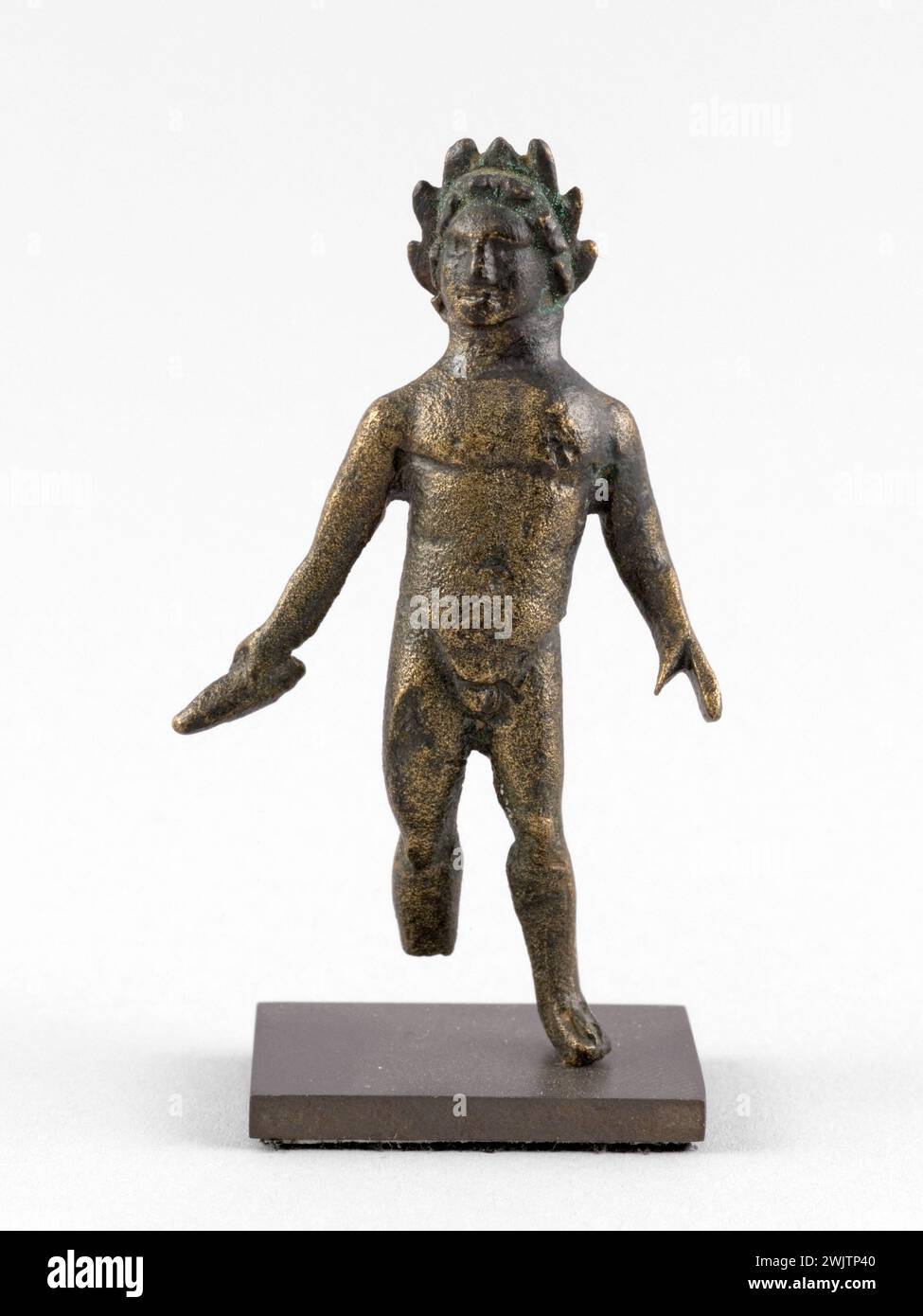 Apollo statuette. Copper alloy. High Empire. Paris, Carnavalet museum ...