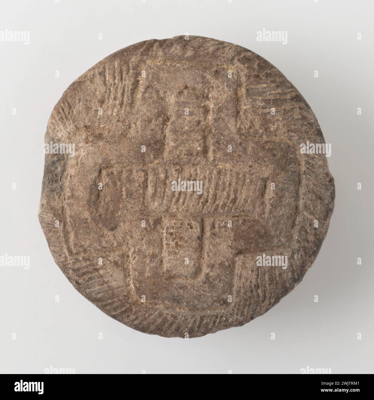 Weight. Terracotta. Provenance: Vietnam. Paris, Cernuschi museum. 78818 ...