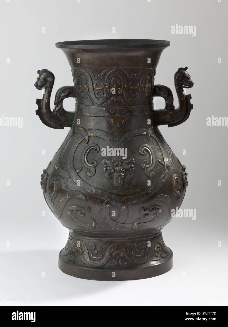 URNE. Bronze. Chine. Par musée musée malée. 70002-28 Anse, Asian art ...