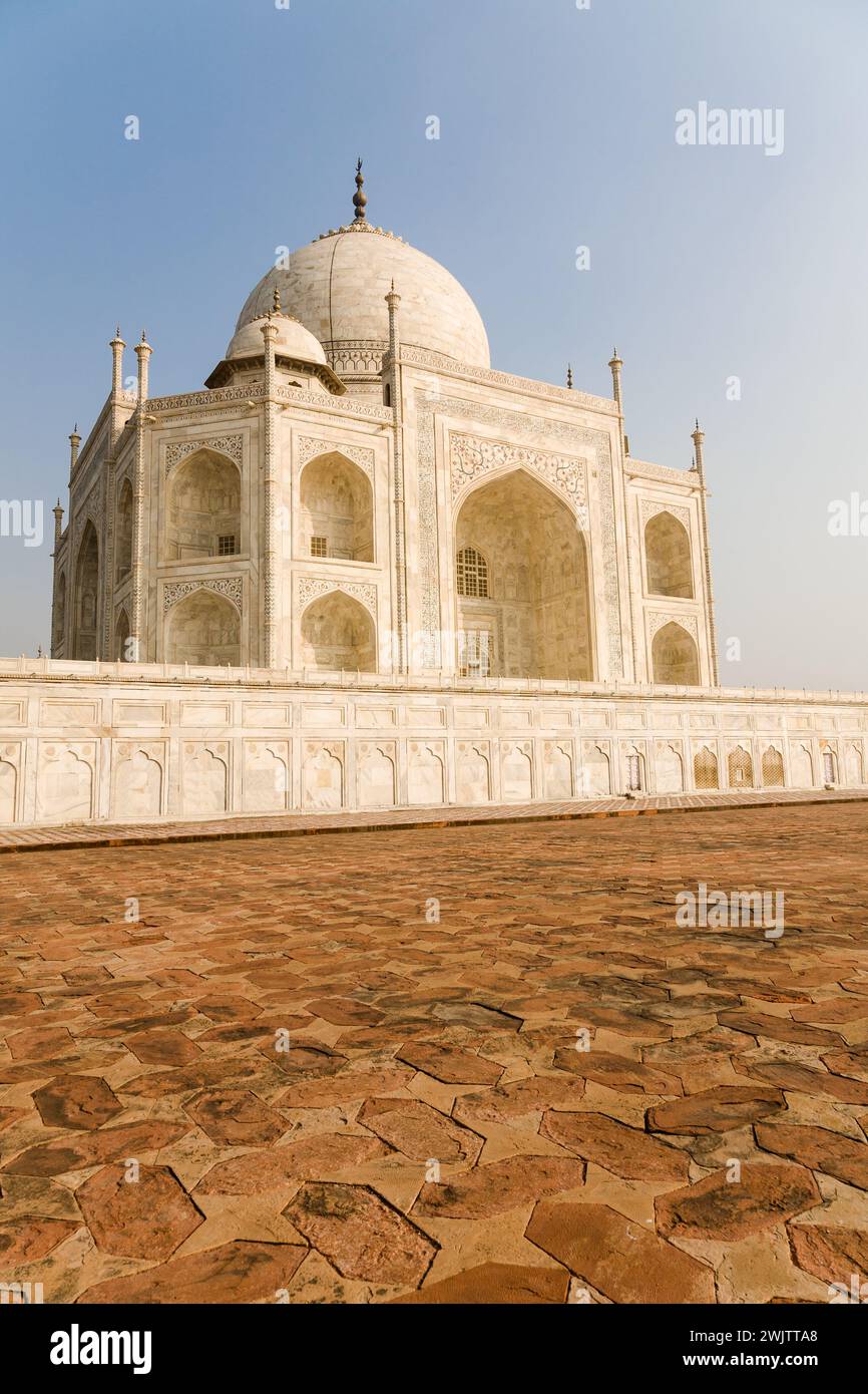 The western side of the landmark Taj Mahal at sunset in the town of ...