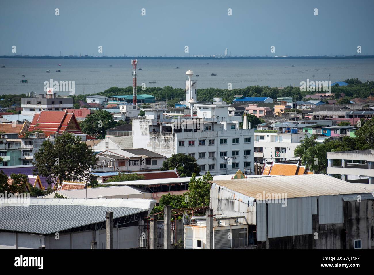 a view over the city centre of Mueang Chonburi City in the Province of ...