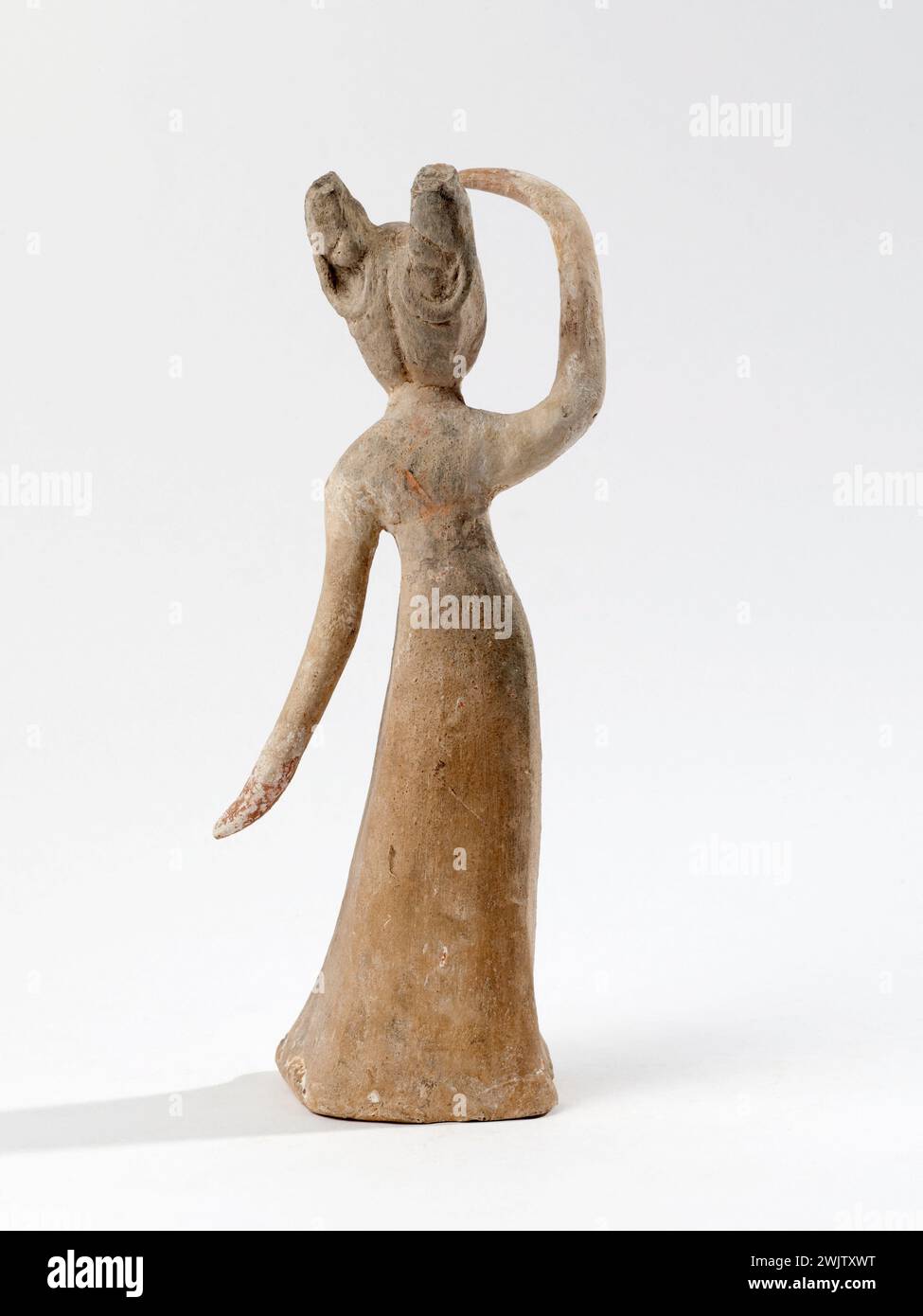 Dancer ". Terracotta. China, Tang dynasty. Paris, Cernuschi museum ...
