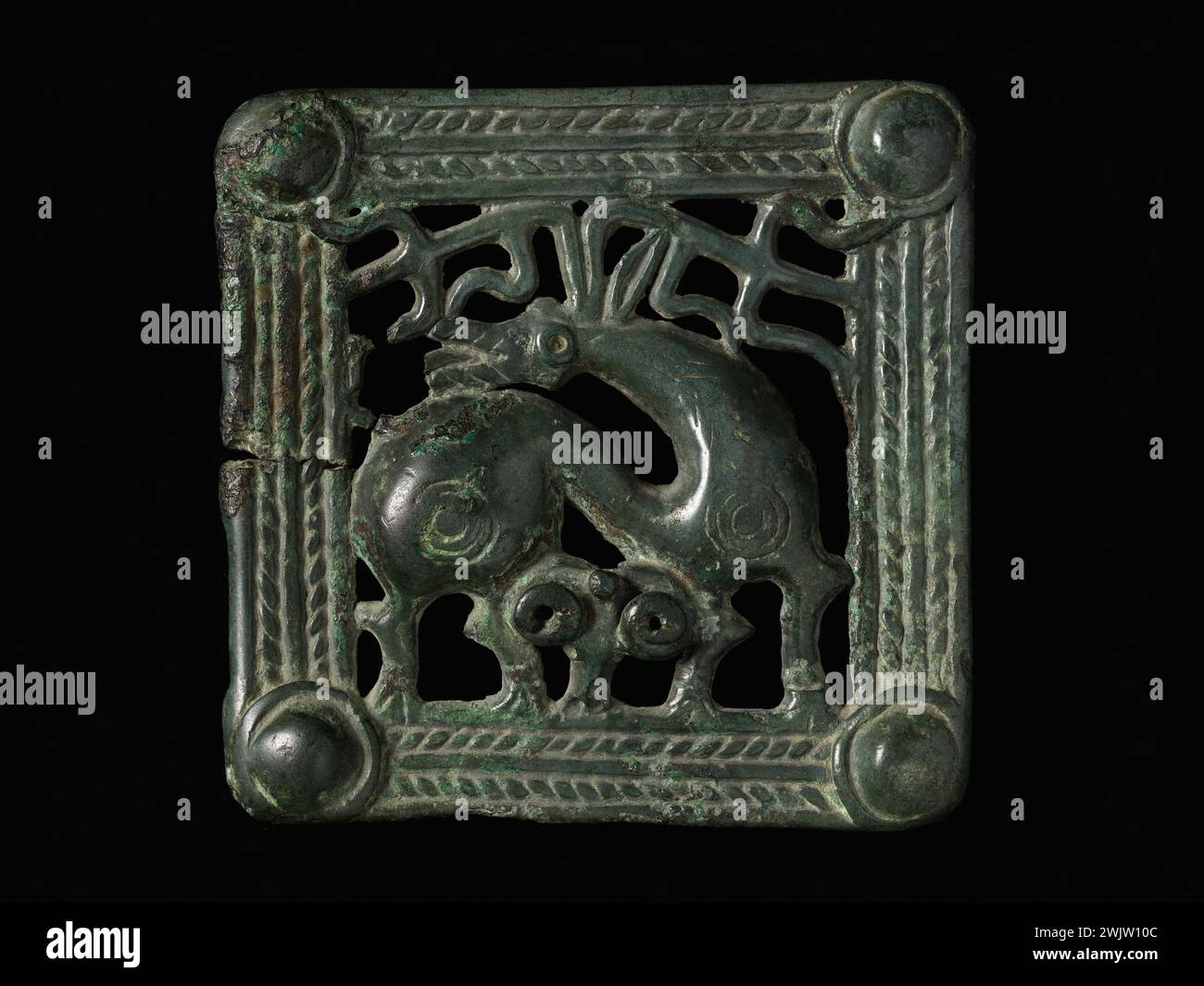 Applied. Ordos. III millennium BC. Paris, Cernuschi museum. 35178-11 ...