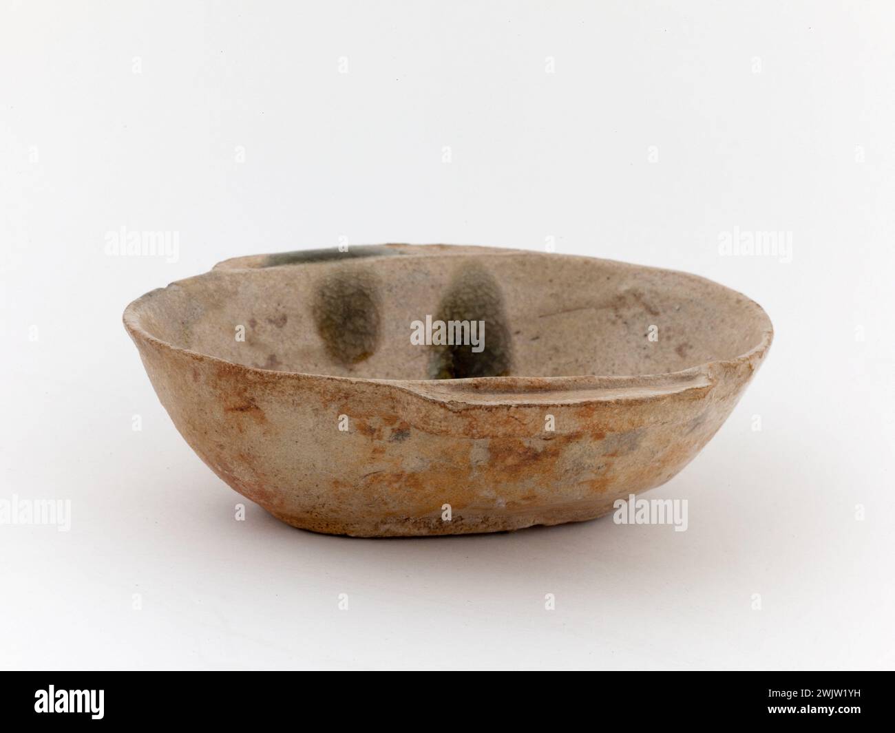 Ear cut. White sandstone with covered. Janne excavations, Lach Truong ...