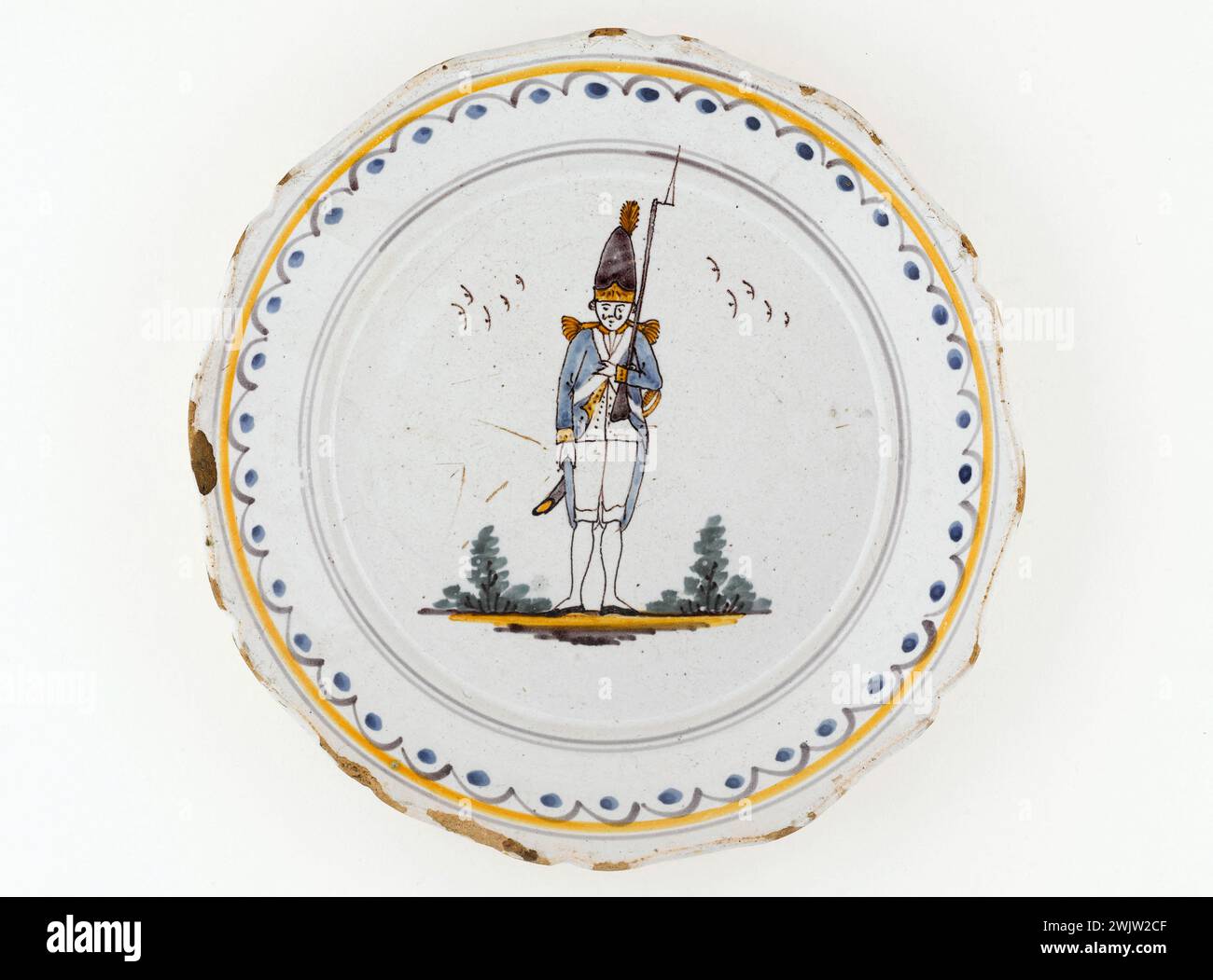 Anonymous. Plate. Earthenware. Paris, Carnavalet museum. 71478-58 ...