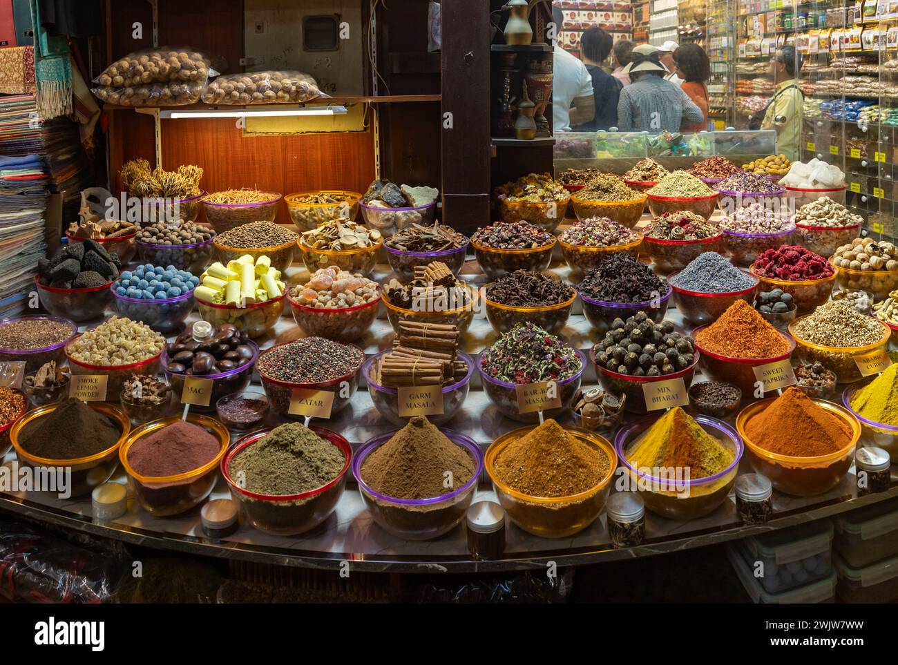 A picture of colorful spices on a store at the Dubai Spice Souk Stock ...