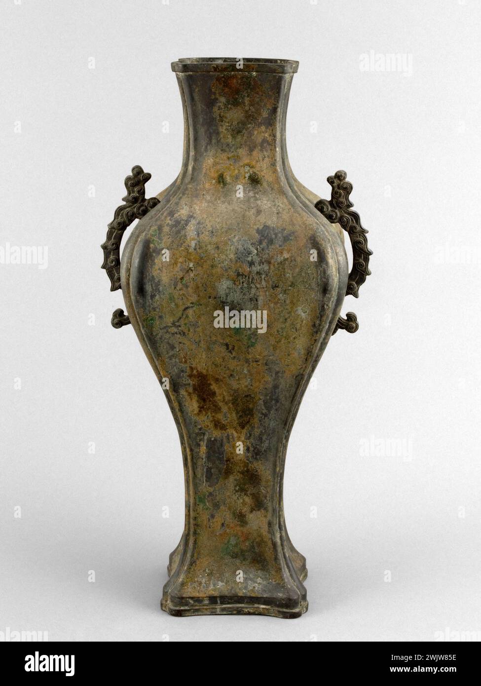 Mong dynasty hi-res stock photography and images - Alamy