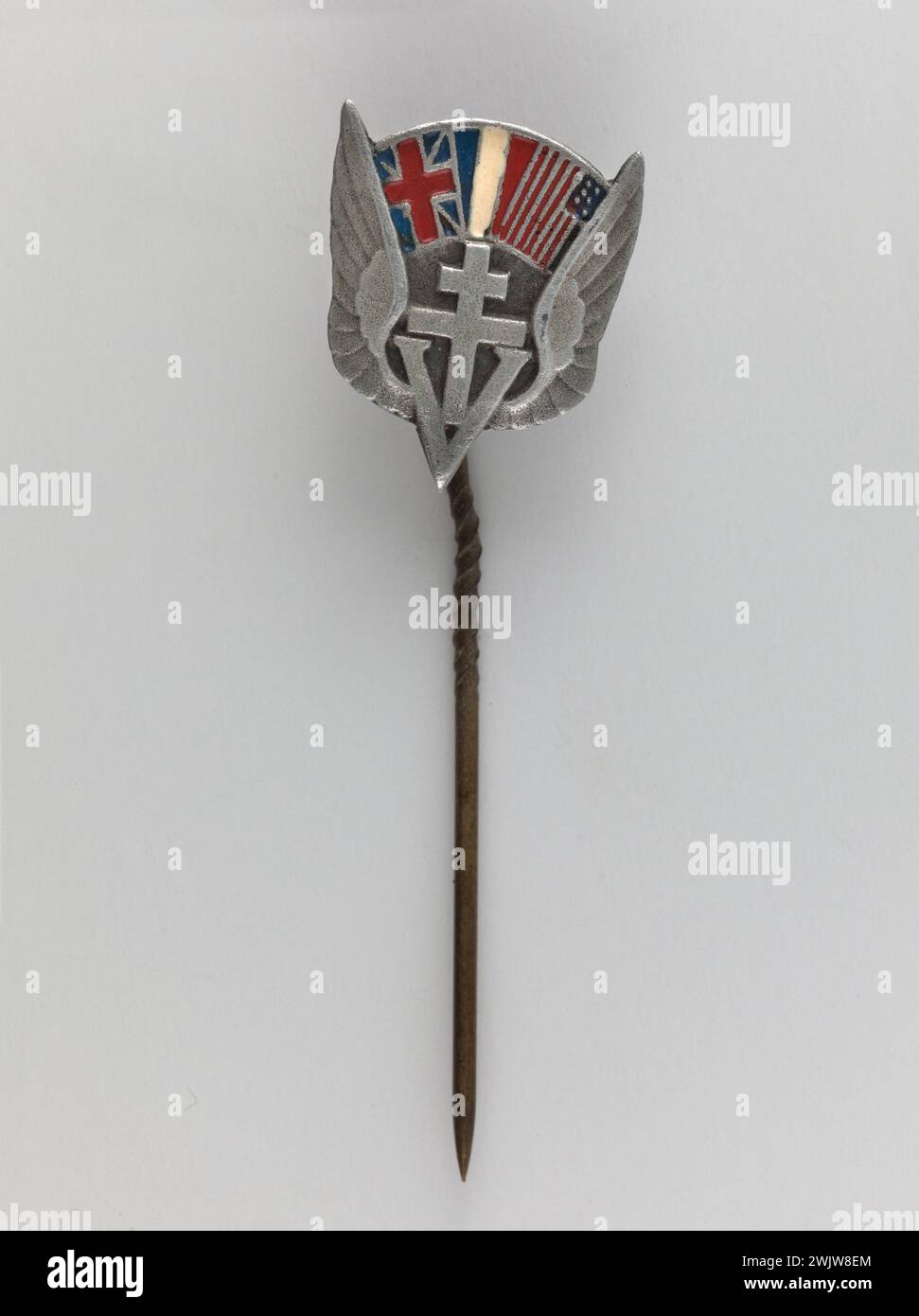 Paul Kramer SA. Liberation tie epingle, with the Lorraine cross and ...