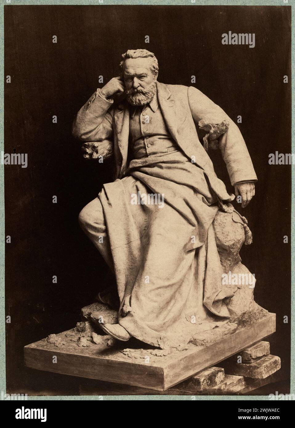 Anonymous, photograph of a sculpture by Victor Hugo after Bogino (dummy ...