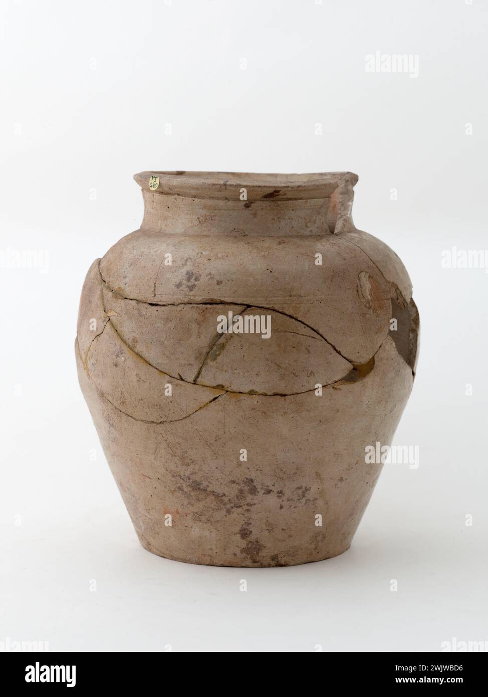 Ovoid jar with flared collar ". Terracotta. Vietnam-Xe-Xive s. Paris ...