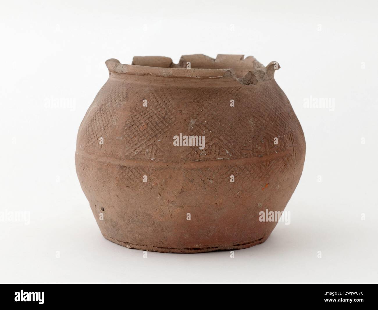 Globular pot ". Terracotta. Vietnam-Xe-Xive s. Paris, Cernuschi museum. 72185-47 Vietnamese ...