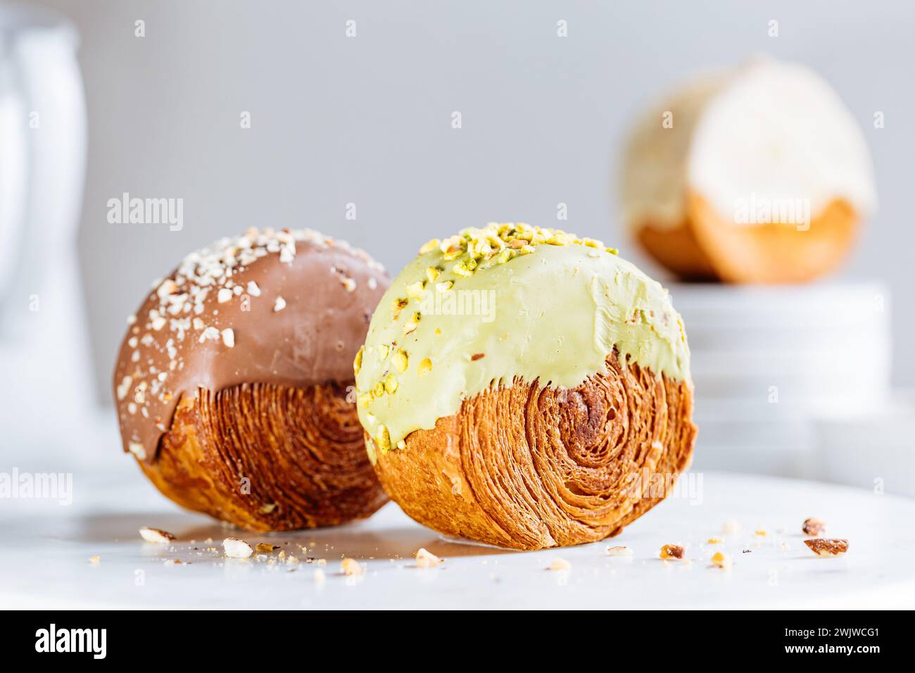 Fusion croissant sweet pastry Cromboloni. New York Dessert. Round puff ...