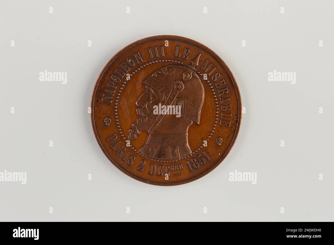 Carnavalet museum, medal collection Napoleon III head right to the left ...