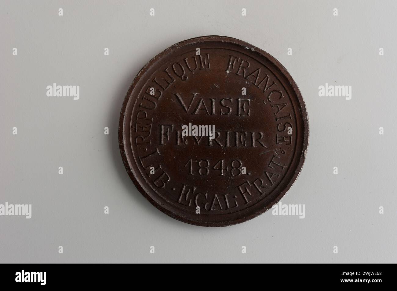 Carnavalet museum, medal collection Right registration on three lines ...