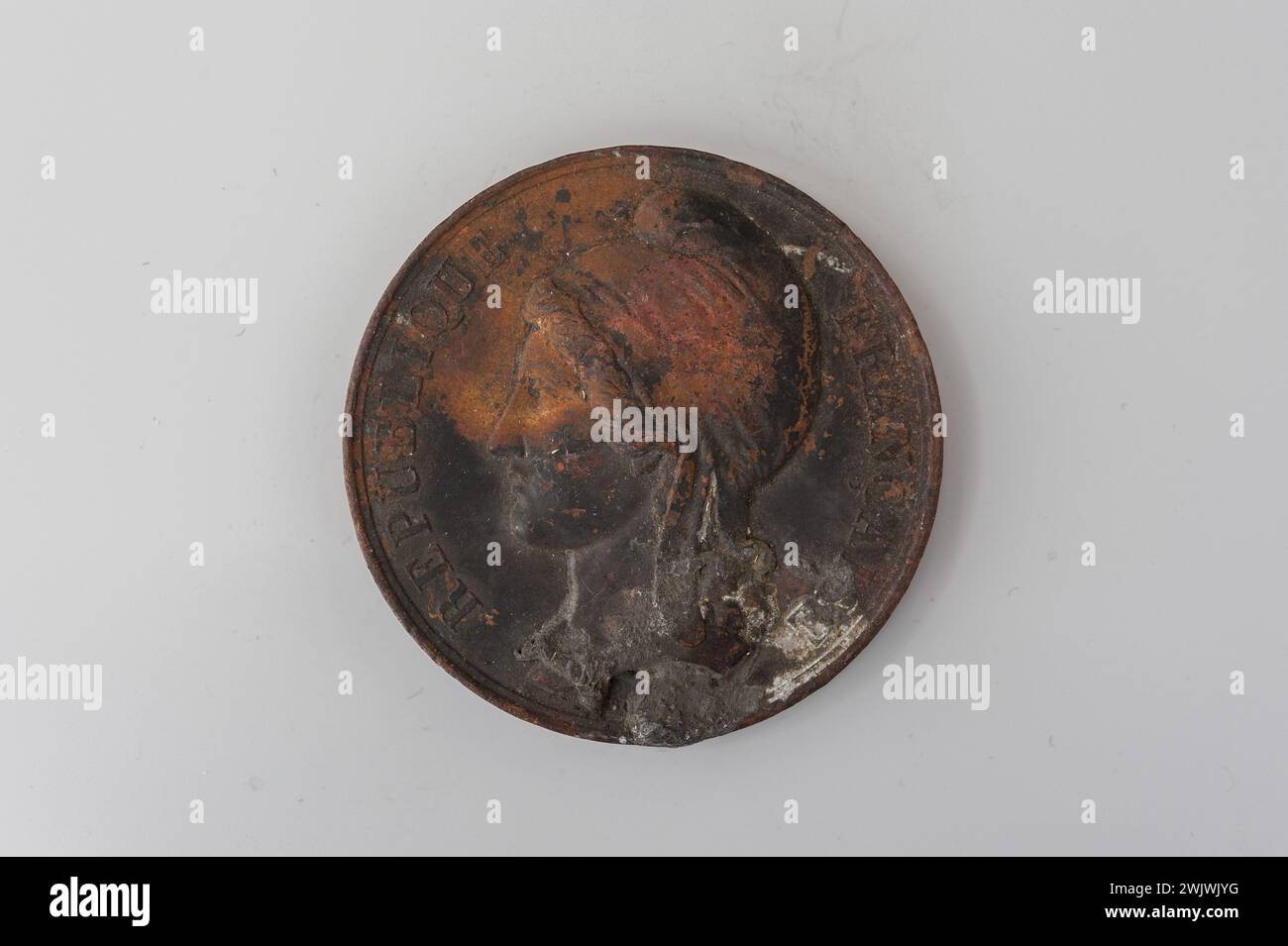 Carnavalet museum, medal collection Right head of the Republic on the ...