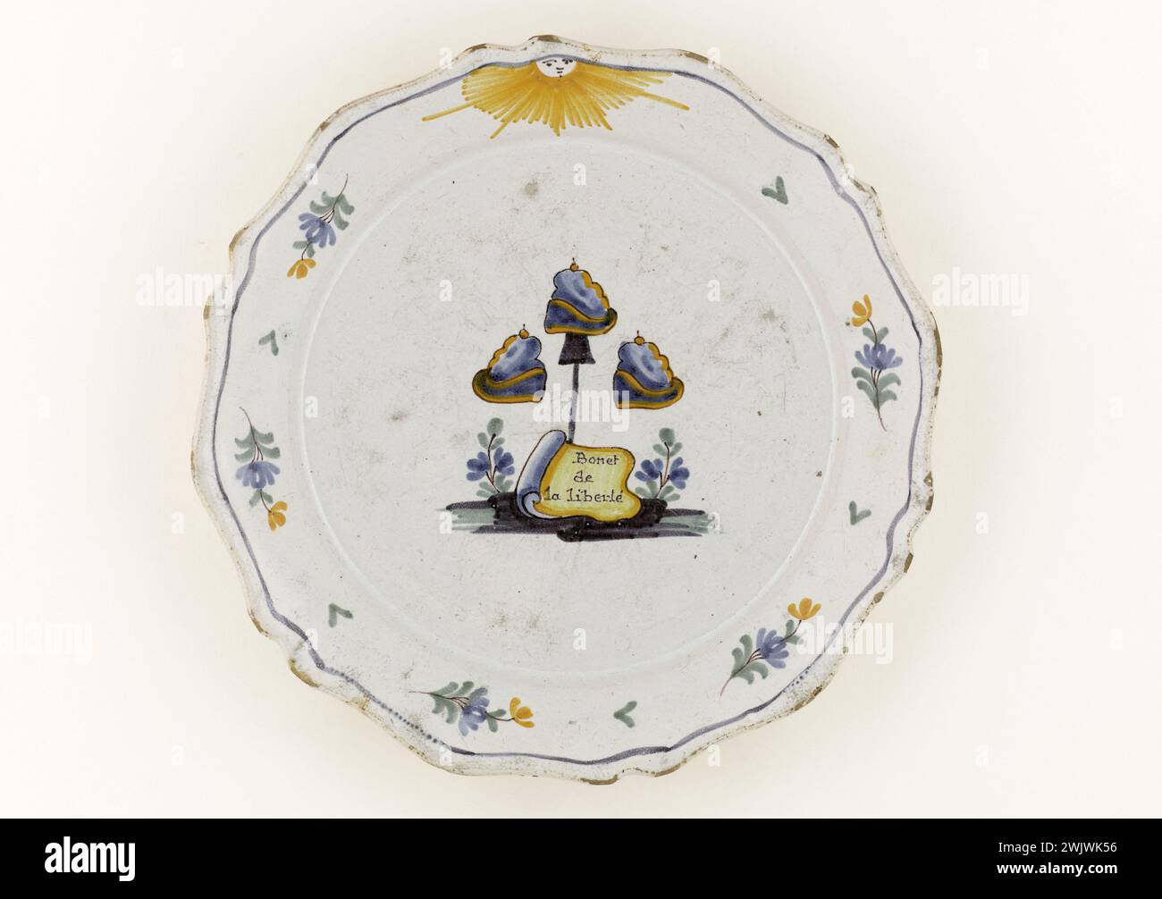 Plate with the Bonnet de la Liberté. Earthenware. 1791-1792. Paris ...