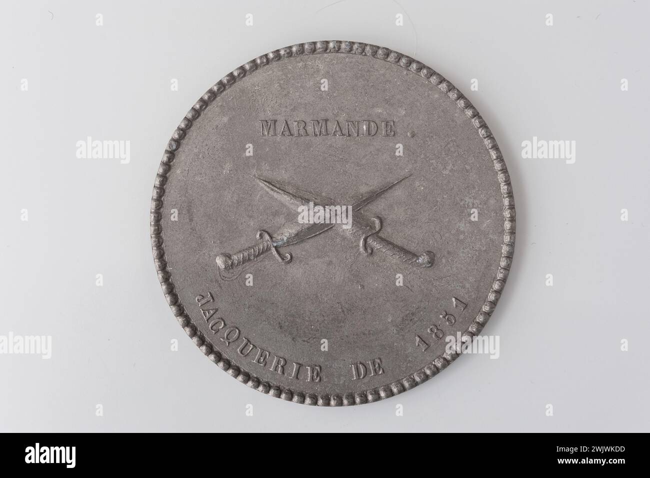 Carnavalet museum, medal collection Right registration on a line ...