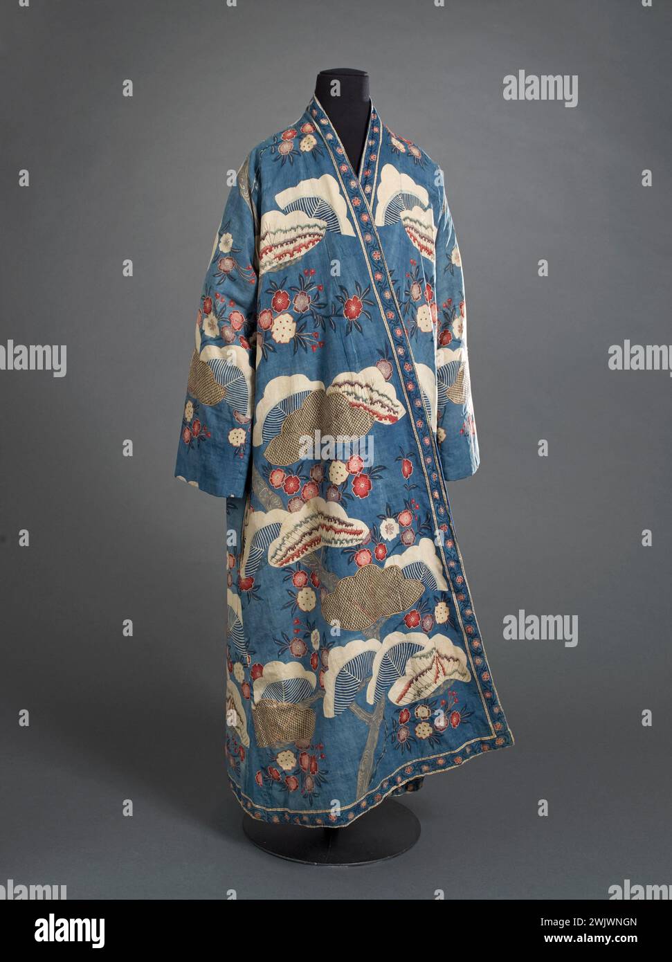 Man dressing gown. Painted cotton canvas and shade, blue background, six colors. First half of ...