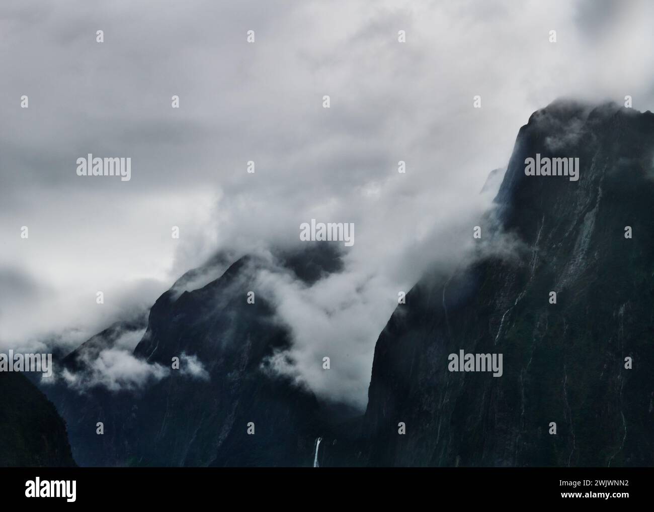 Landscape of Milford Sound / Piopiotahi, South Island, New Zealand ...