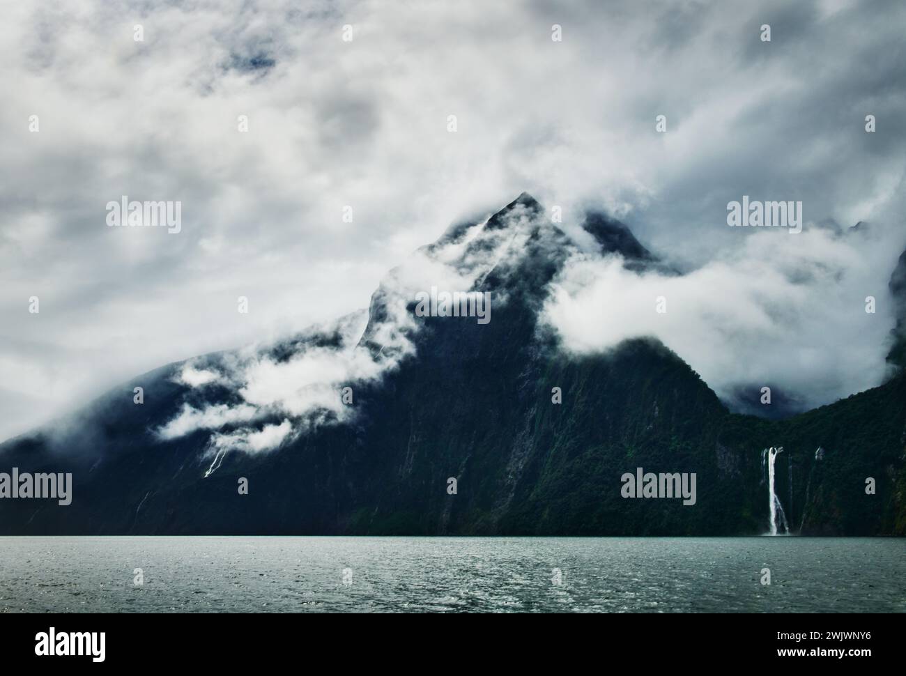 Landscape of Milford Sound / Piopiotahi, South Island, New Zealand ...