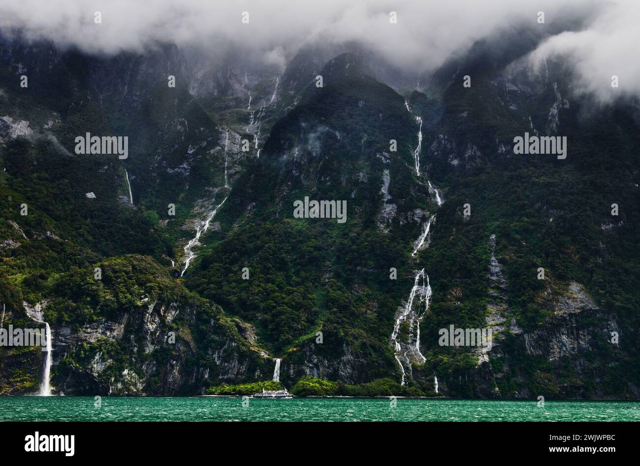 Landscape of Milford Sound / Piopiotahi, South Island, New Zealand ...