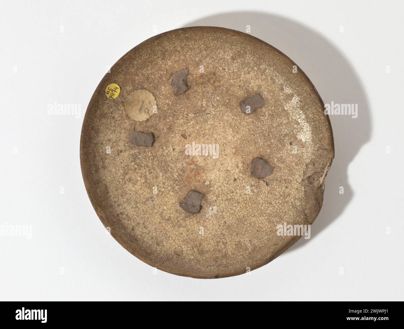 Cut. Sandstone with greenish covers. Provenance: Vietnam. Paris ...