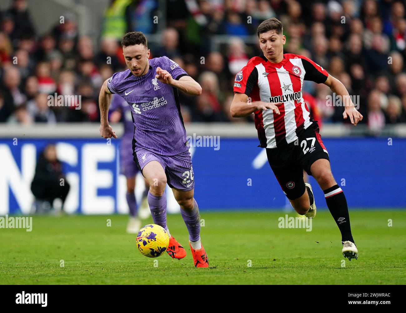 Diogo jota liverpool brentford 2024 hi-res stock photography and images ...