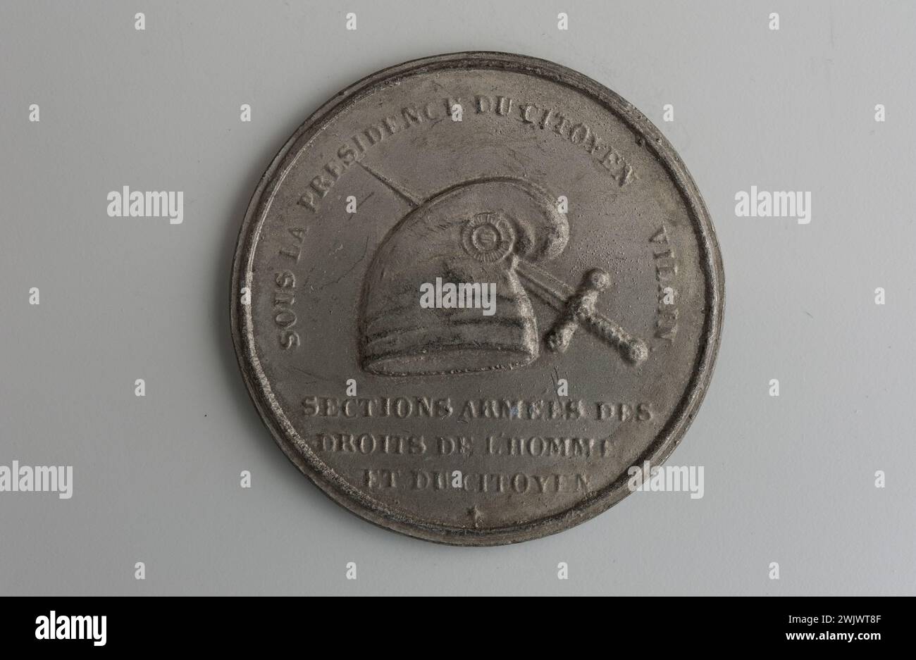 Carnavalet museum, medal collection Right Phrygian cap in front of a ...