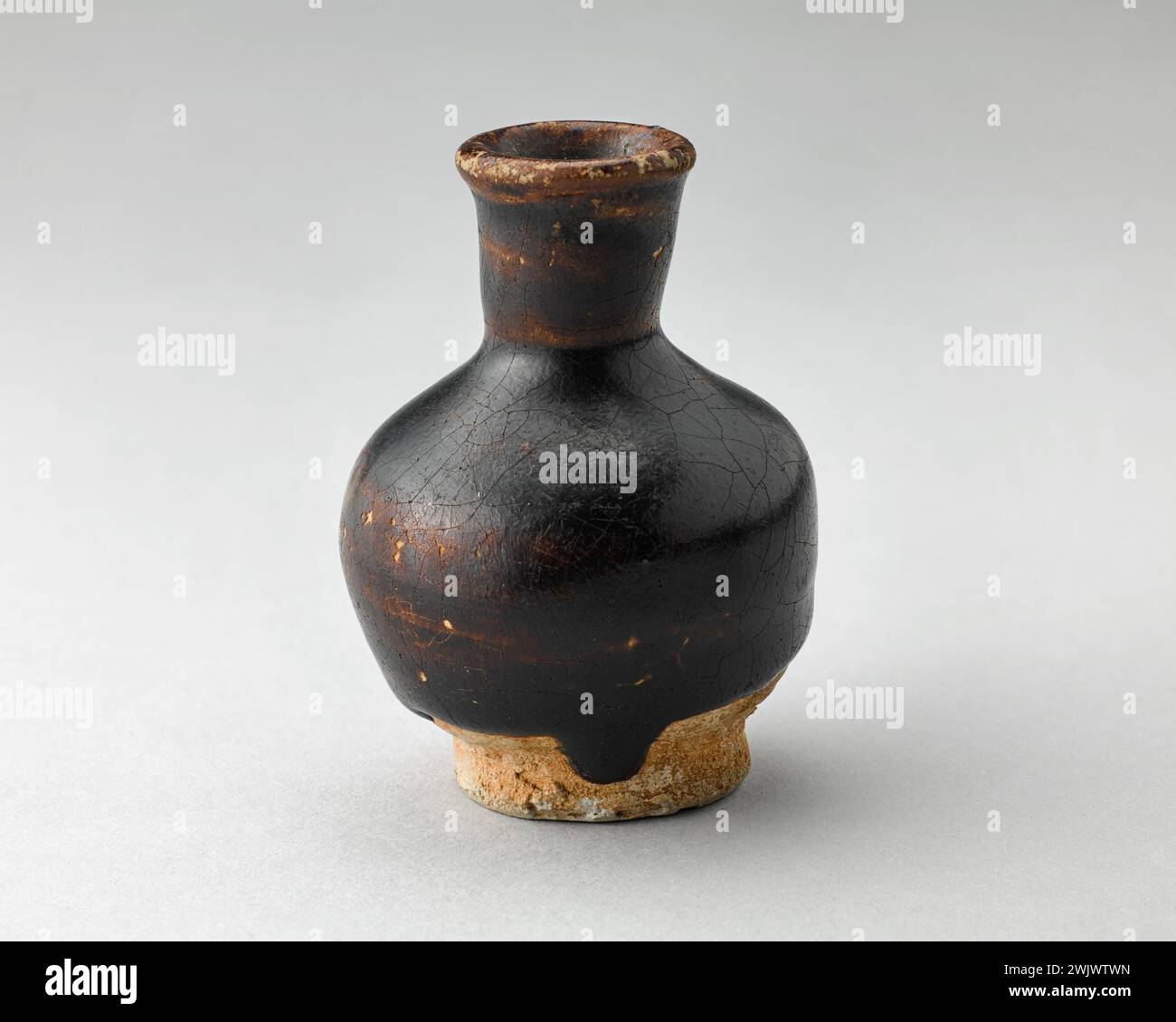 Changsha (ceramic production center), miniature vase (common name ...