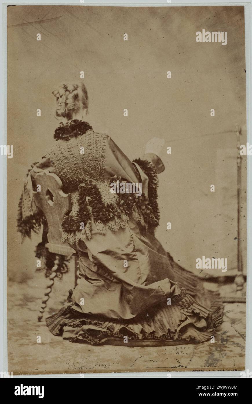 Woman sitting back. 1870-1875. Anonymous photography. Galliera, fashion ...