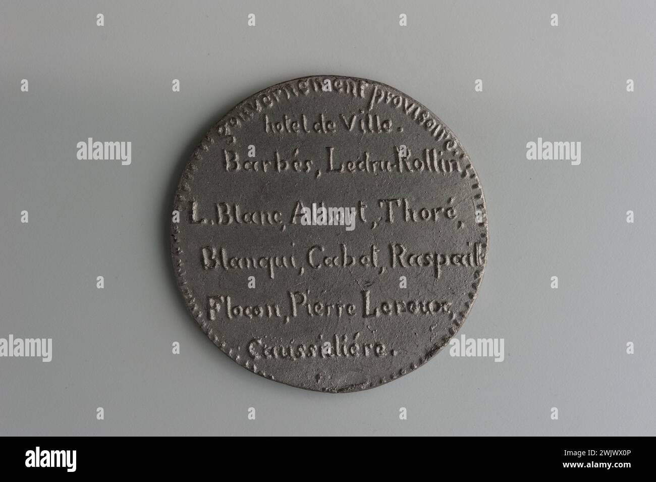 Carnavalet museum, medal collection Right meled at the inscription in ...