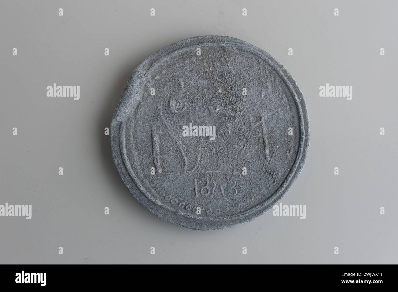 Carnavalet museum, medal collection Right registration on four lines ...