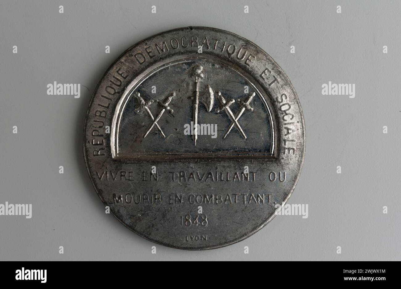 Carnavalet museum, medal collection Right an ax topped with a Phrygian ...
