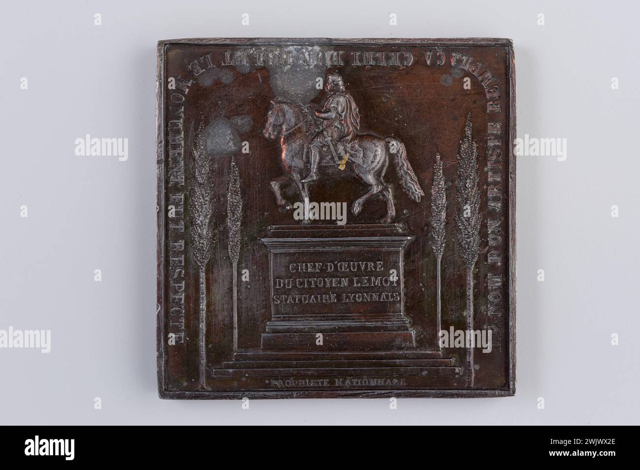 Carnavalet museum, medal collection Right registration on fourteen ...