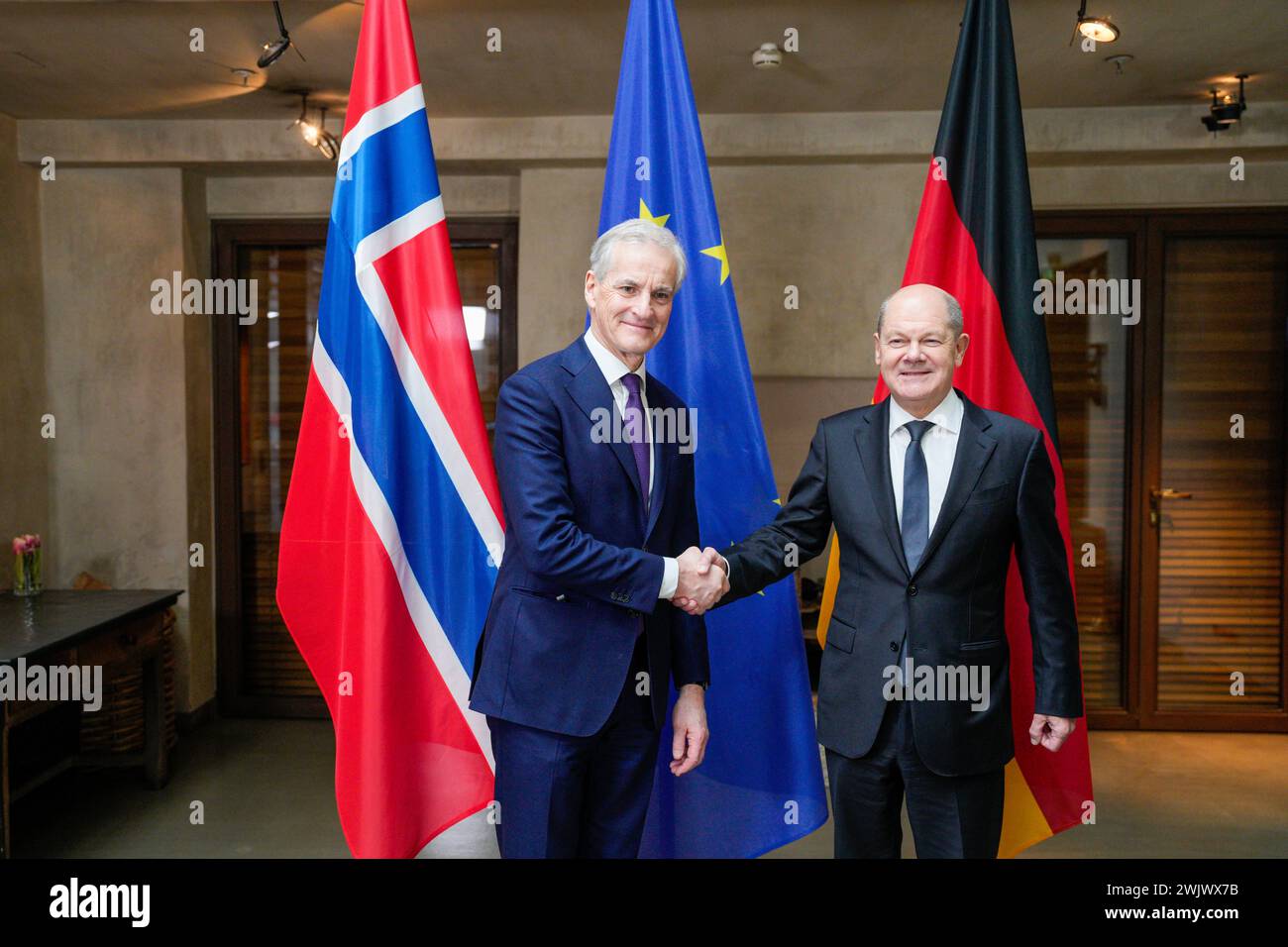 Olaf scholtz hi-res stock photography and images - Alamy