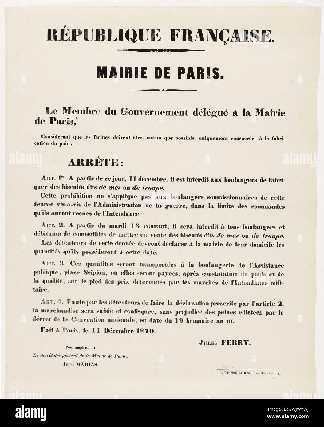 Pain affiche hi-res stock photography and images - Alamy