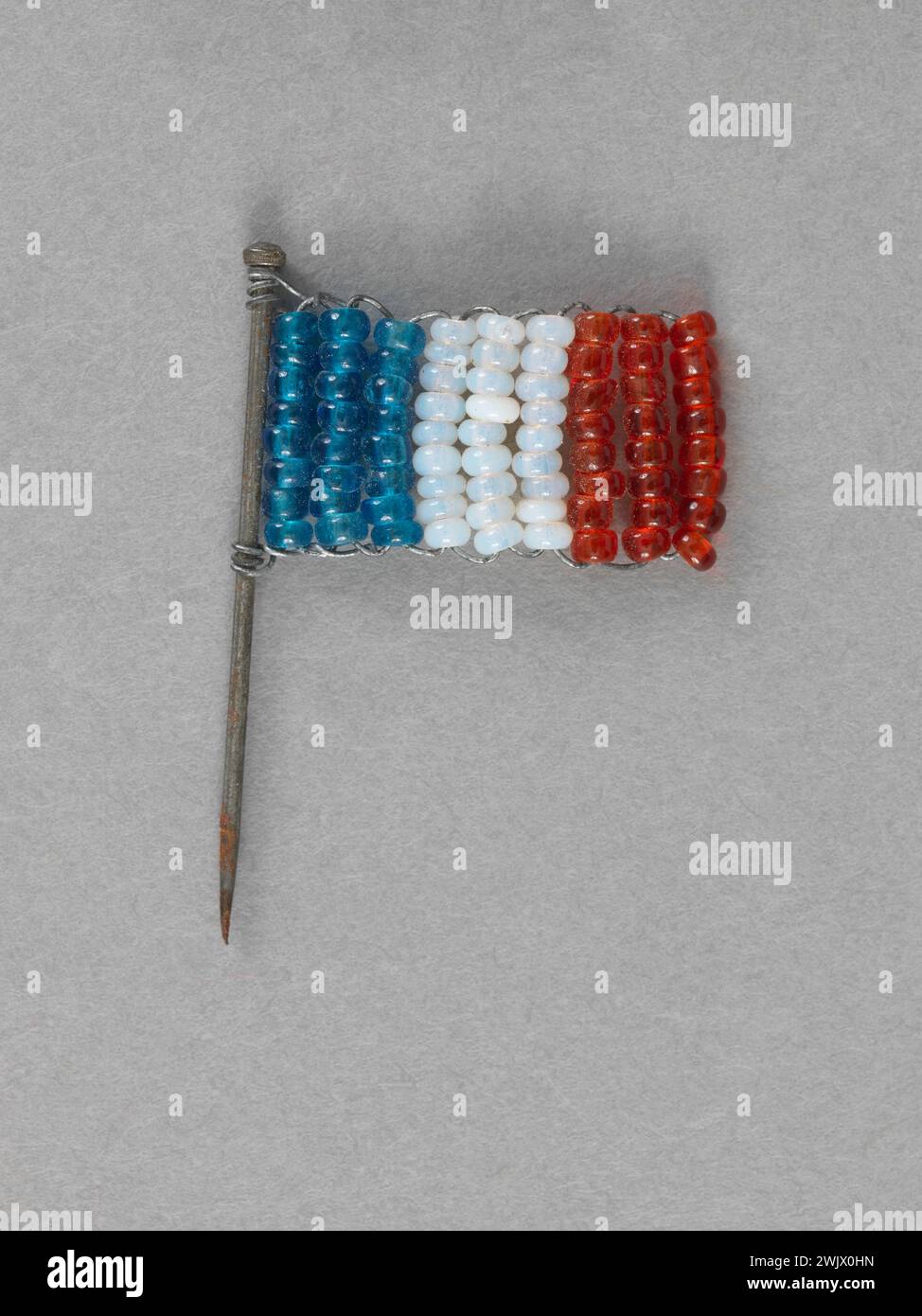 Unknown, Tricolor Flag Flag to pin - Liberation era - having belonged ...