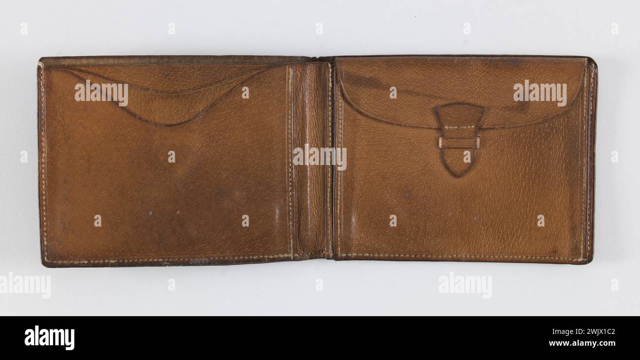 Anonymous, portfolio supposed to have belonged to Jean Moulin ...