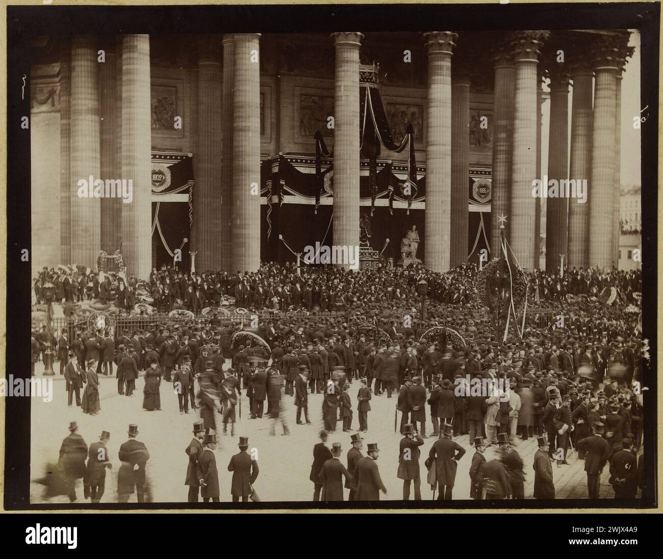 Victor Hugo's funeral, the procession in front of the pantheon. Paris, June 1, 1885. Paris ...