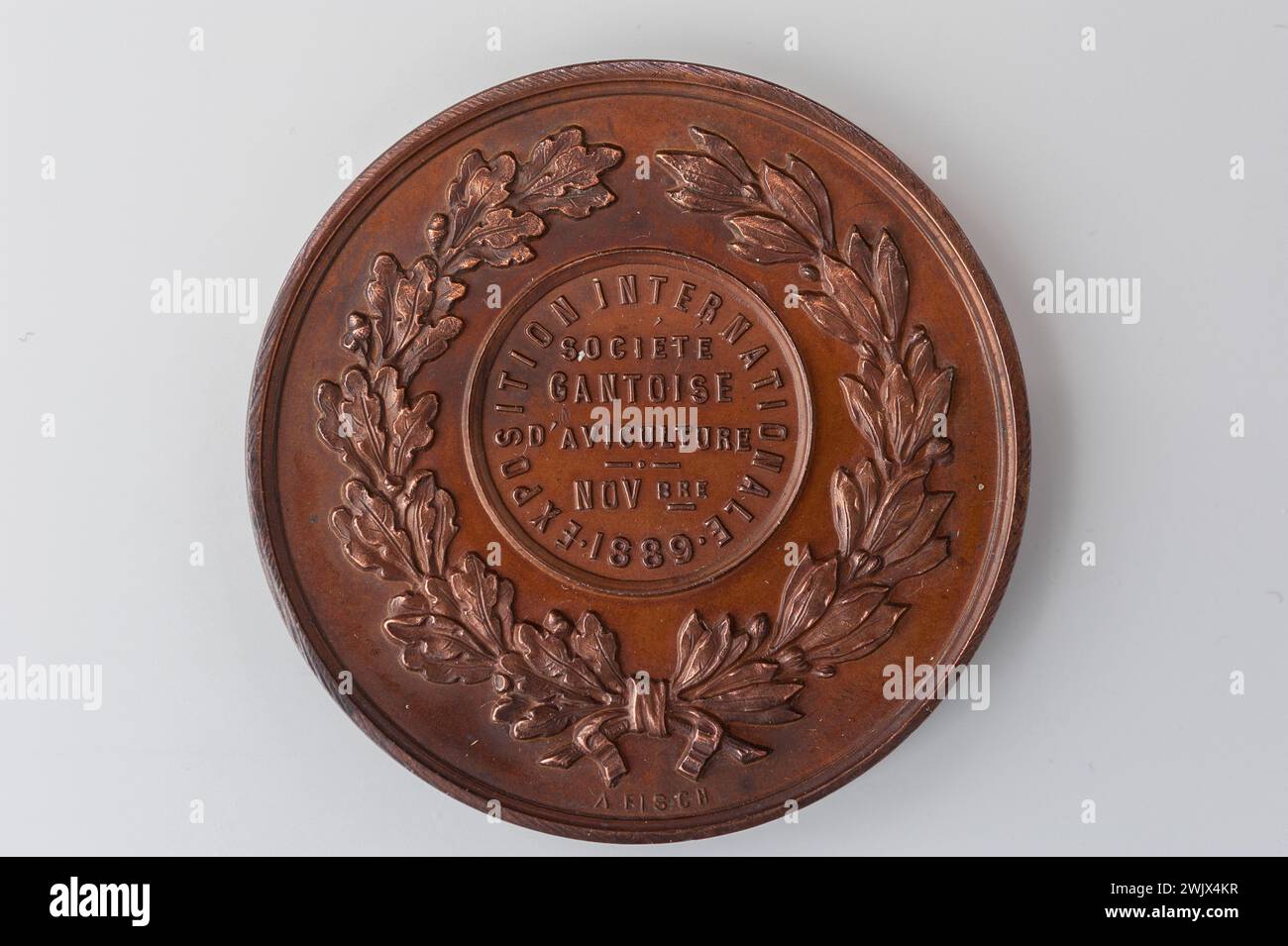 Carnavalet museum, medal collection Right shield crowned with the arms ...