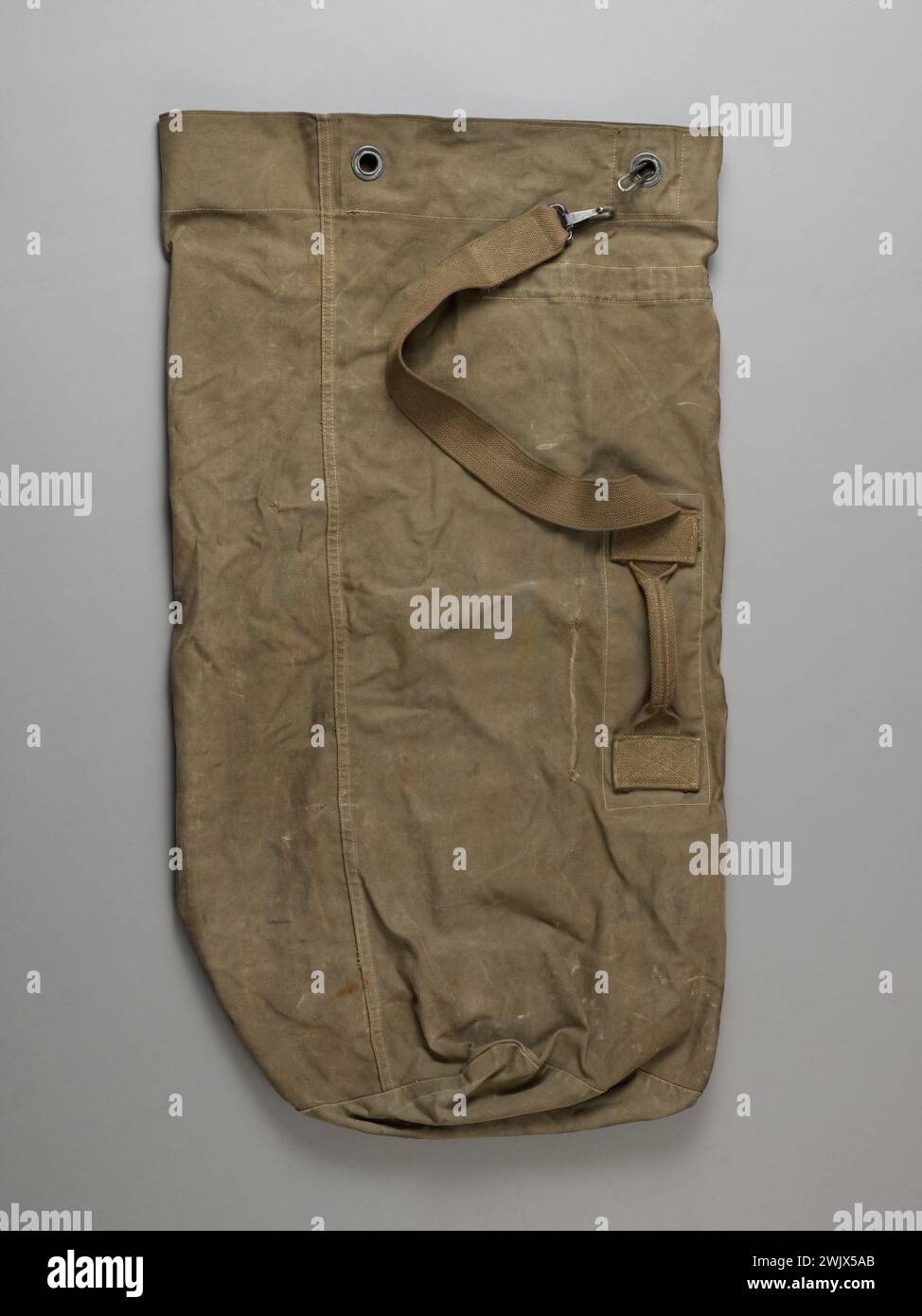 Paquetage militaire hi-res stock photography and images - Alamy