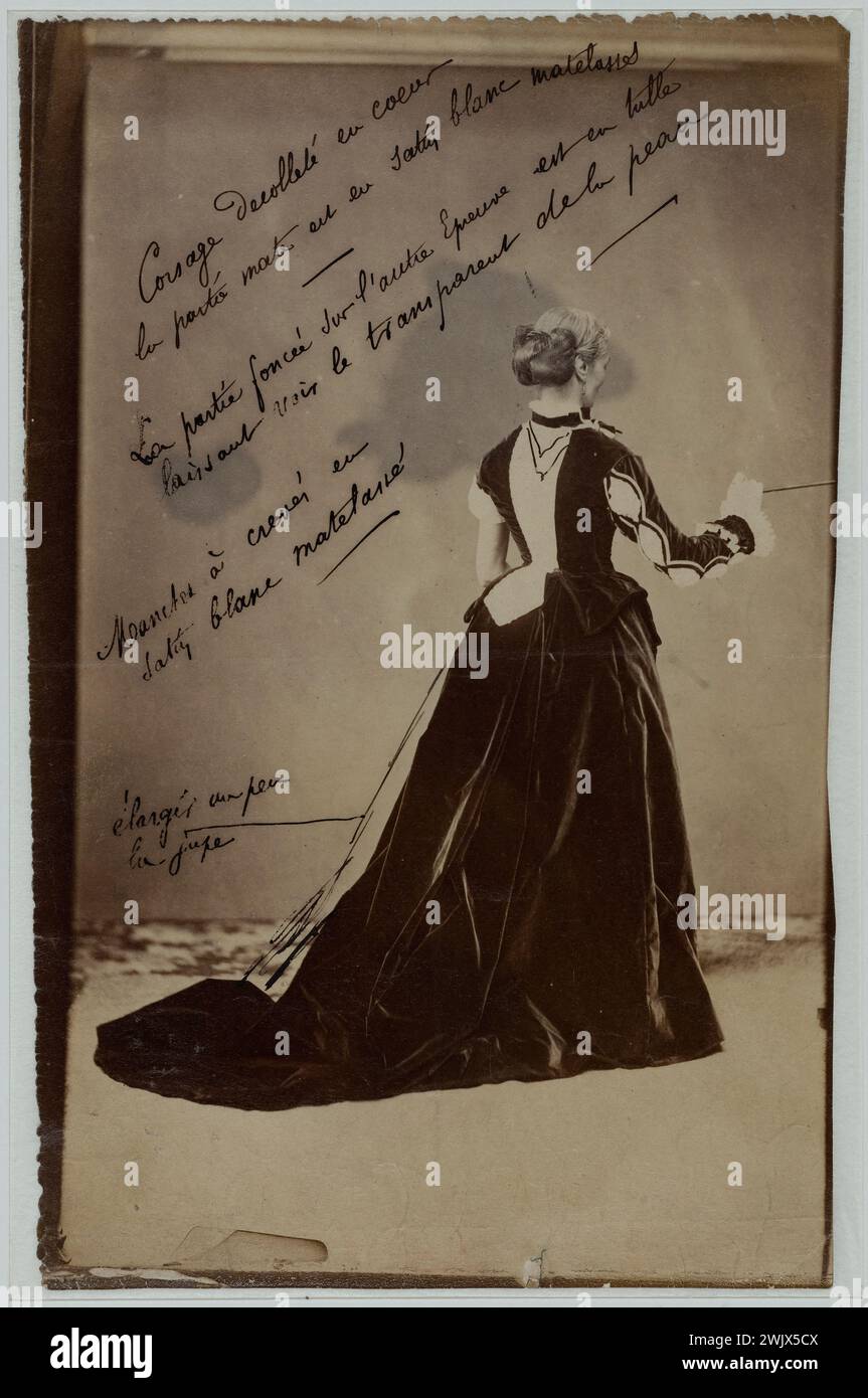3/4 back woman. 1870-1875. Anonymous photography. Galliera, fashion ...