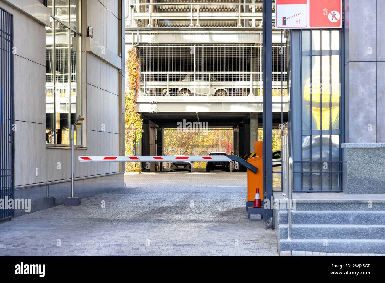 Automatic car park barrier hi-res stock photography and images - Alamy