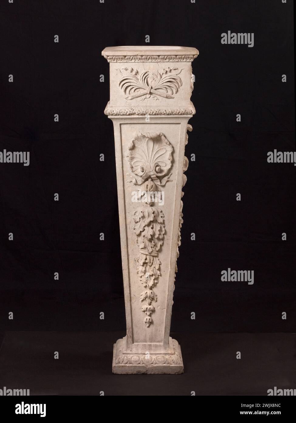 Anonymous. "Curpeted sheath with four sides". Limestone. Eighteenth ...