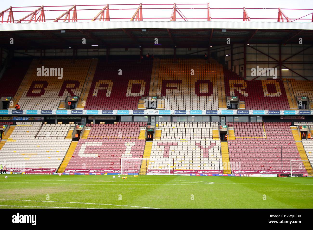 The University of Bradford Stadium, Bradford, England - 17th February ...