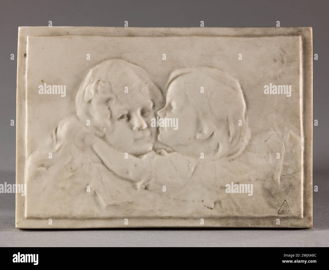 Manufacture of Sèvres. "Plate". Biscuit (porcelain). 1907. Museum of ...