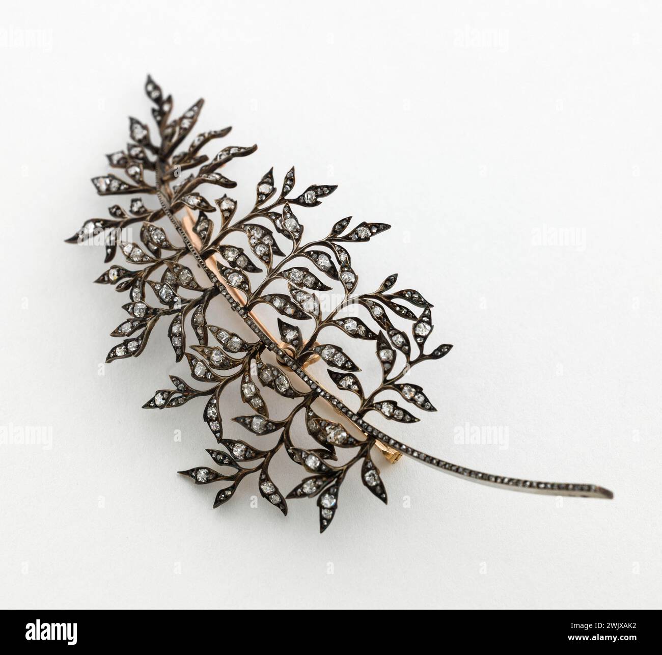 Boucheron diamonds hi-res stock photography and images - Alamy