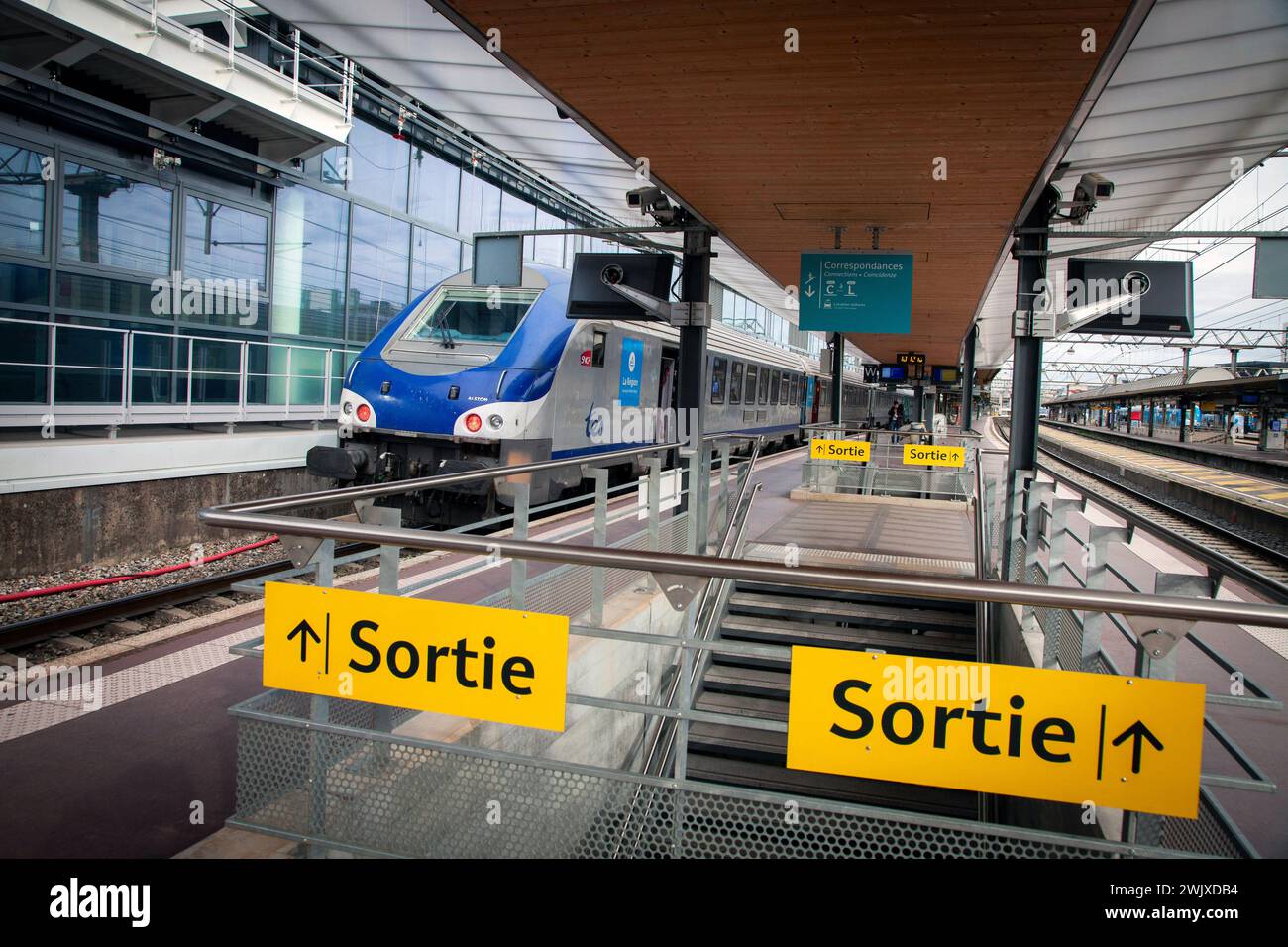 Lyon, France. 16th Feb, 2024. A TER in the station, during the social ...